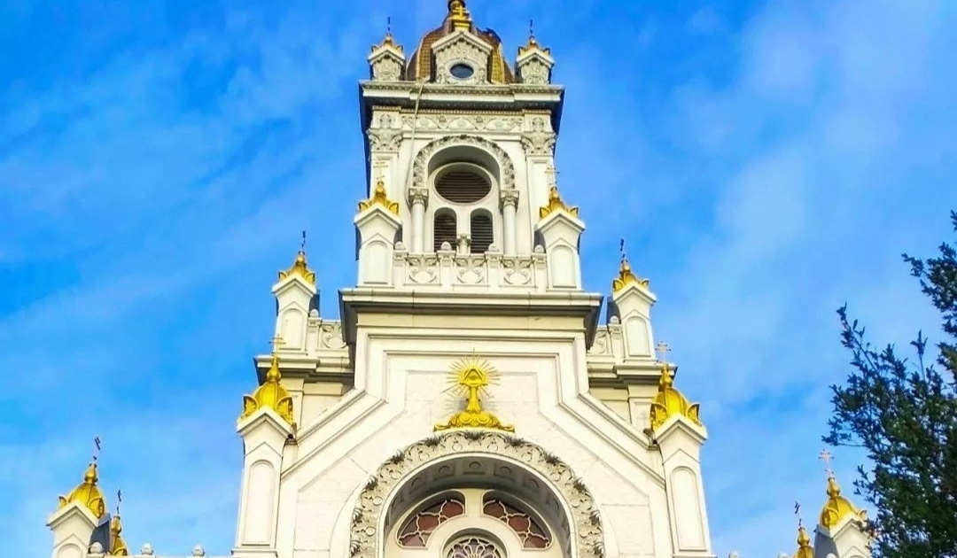 Это единственная в мире православная церковь, целиком сделанная из ...